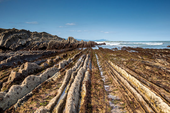 Tonstein bilder – Bläddra bland 239 stockfoton, vektorer och videor ...