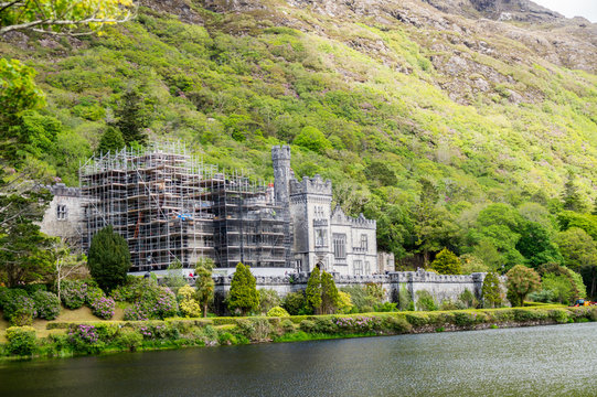 "Kylemore Abbey" Images – Browse 513 Stock Photos, Vectors, and Video ...