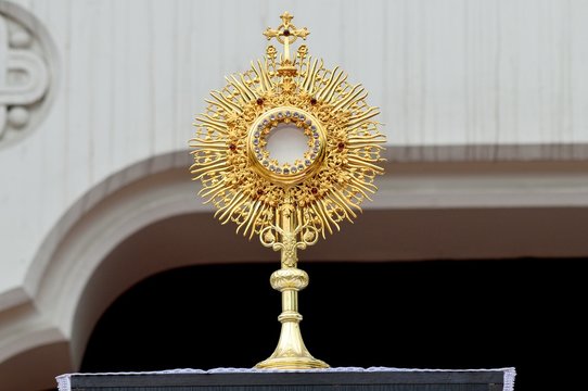 Monstrancja Images – Browse 19 Stock Photos, Vectors, and Video | Adobe ...