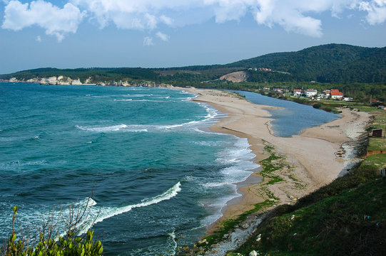 รูปภาพKocaeli – เลือกดูภาพถ่ายสต็อก เวกเตอร์ และวิดีโอ4,239 | Adobe Stock