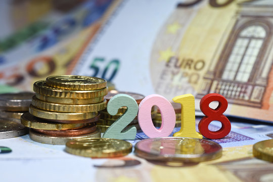 รูปภาพDix-Huit – เลือกดูภาพถ่ายสต็อก เวกเตอร์ และวิดีโอ94 | Adobe Stock