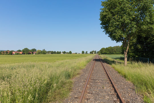 รูปภาพBahnschiene – เลือกดูภาพถ่ายสต็อก เวกเตอร์ และวิดีโอ883 | Adobe Stock