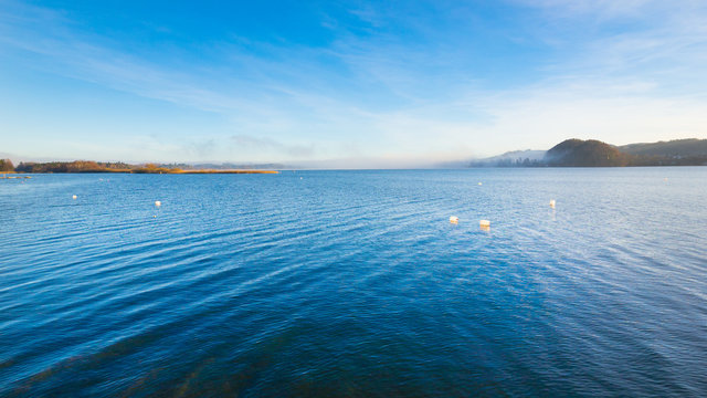 Wassertrum-Bilder: Stock-Fotos & -Videos. | Adobe Stock