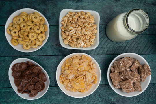 Zerealien bilder – Bläddra bland 925 stockfoton, vektorer och videor ...