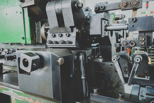 รูปภาพAutomation – เลือกดูภาพถ่ายสต็อก เวกเตอร์ และวิดีโอ2,878,538 ...