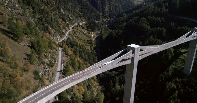 Simplon Képek – Böngésszen 2,181 stockfotókat, vektorokat és videókat ...