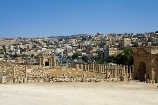 รูปภาพGerash – เลือกดูภาพถ่ายสต็อก เวกเตอร์ และวิดีโอ64 | Adobe Stock