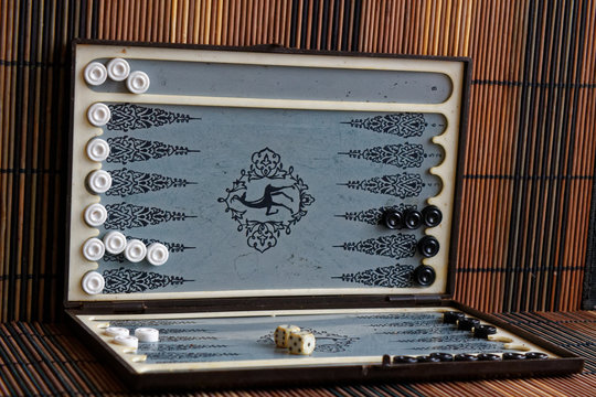 Tavli Bilder – Durchsuchen 74 Archivfotos, Vektorgrafiken und Videos ...