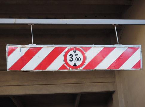 "Height Limit" Images – Browse 438 Stock Photos, Vectors, and Video ...