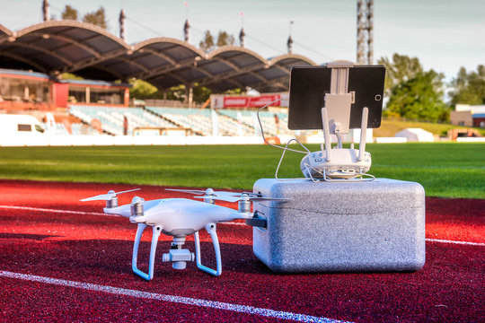 Football Drone Images – Browse 18,610 Stock Photos, Vectors, and Video ...