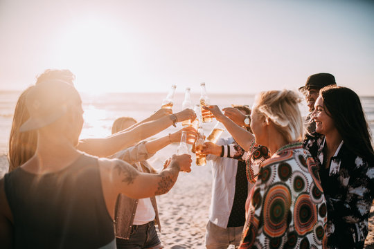 "Feier-Bilder: Stock-Fotos & -Videos. | Adobe Stock