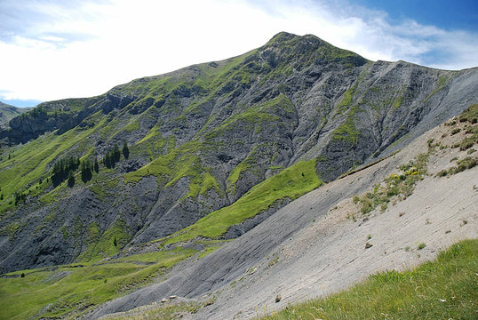 Pierriers Bilder – Durchsuchen 951 Archivfotos, Vektorgrafiken und ...