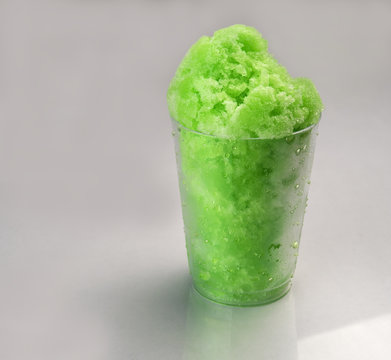 รูปภาพSnow-Cone – เลือกดูภาพถ่ายสต็อก เวกเตอร์ และวิดีโอ1,987 | Adobe Stock