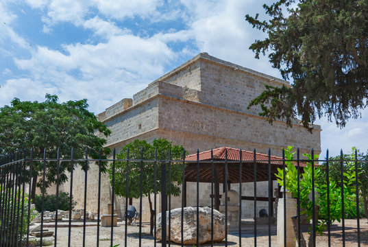 รูปภาพLusignan – เลือกดูภาพถ่ายสต็อก เวกเตอร์ และวิดีโอ247 | Adobe Stock