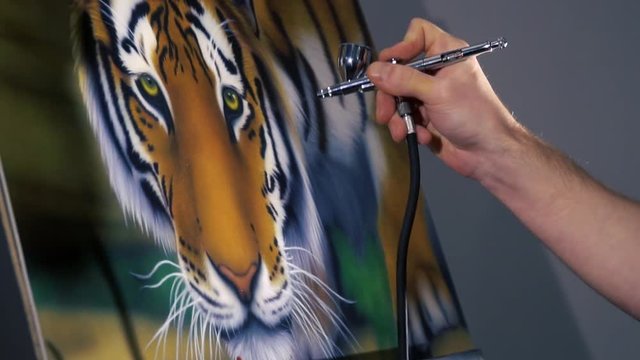 Aerography Bilder – Durchsuchen 1,302 Archivfotos, Vektorgrafiken und Videos | Adobe Stock