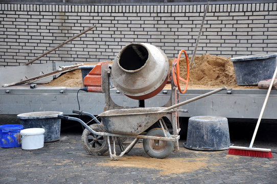 Mischmaschine bilder – Bläddra bland 141 stockfoton, vektorer och ...