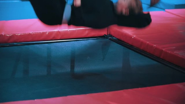 "Acrobat Flip" 이미지 – 찾아보기 22 스톡 사진, 벡터 및 비디오 | Adobe Stock