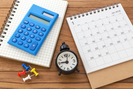 Calculator Clock Images – Browse 49,361 Stock Photos, Vectors, and ...