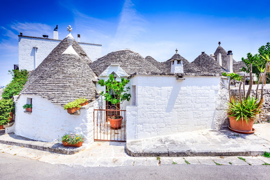 รูปภาพPulia – เลือกดูภาพถ่ายสต็อก เวกเตอร์ และวิดีโอ100 | Adobe Stock