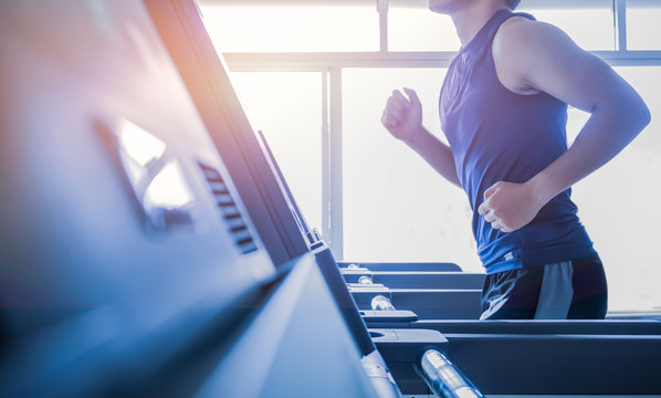 Tretrad Bilder – Durchsuchen 93,652 Archivfotos, Vektorgrafiken und ...