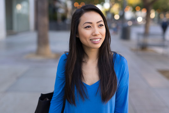 รูปภาพUpbeat – เลือกดูภาพถ่ายสต็อก เวกเตอร์ และวิดีโอ29,459 | Adobe Stock
