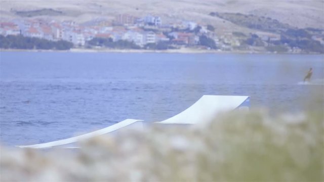 「Wake-Boarder」の写真素材 | 97件の無料イラスト画像 | Adobe Stock