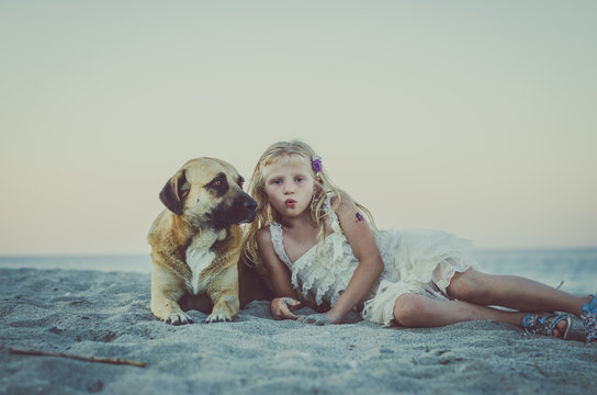 Carresing Images – Browse 26 Stock Photos, Vectors, and Video | Adobe Stock