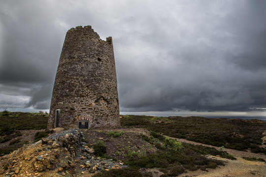 รูปภาพTurmruine – เลือกดูภาพถ่ายสต็อก เวกเตอร์ และวิดีโอ303 | Adobe Stock