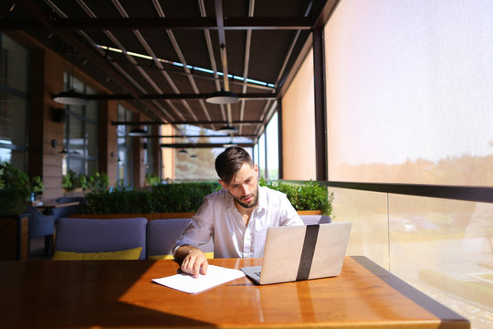 Strategist Images – Browse 3,711 Stock Photos, Vectors, and Video ...