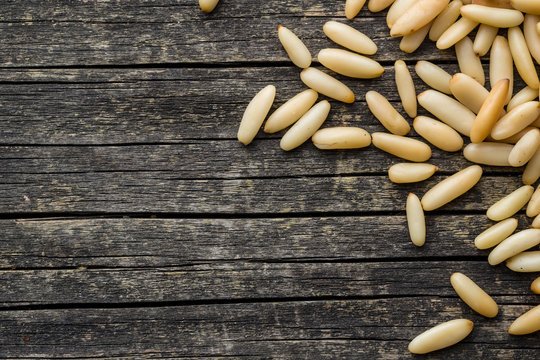 รูปภาพPignoli – เลือกดูภาพถ่ายสต็อก เวกเตอร์ และวิดีโอ1,313 | Adobe Stock