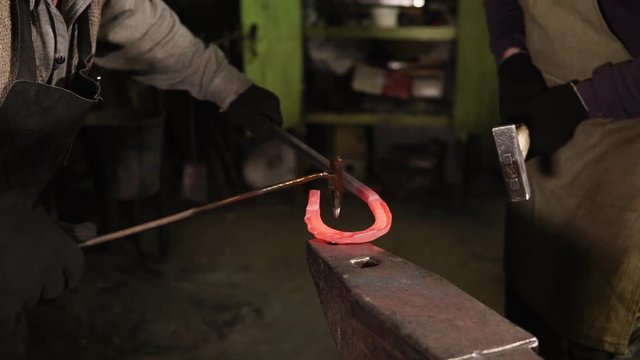 รูปภาพForge-Man – เลือกดูภาพถ่ายสต็อก เวกเตอร์ และวิดีโอ91 | Adobe Stock