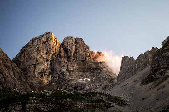 Brege Images – Browse 12 Stock Photos, Vectors, and Video | Adobe Stock