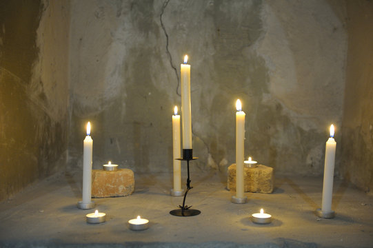 รูปภาพRequiem – เลือกดูภาพถ่ายสต็อก เวกเตอร์ และวิดีโอ1,879 | Adobe Stock