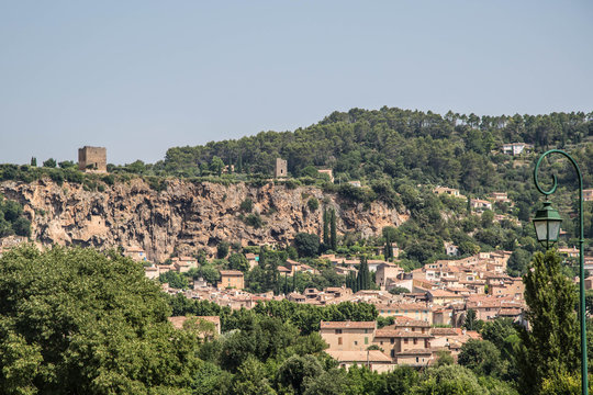 「Verdaille」の写真素材 | 40件の無料イラスト画像 | Adobe Stock