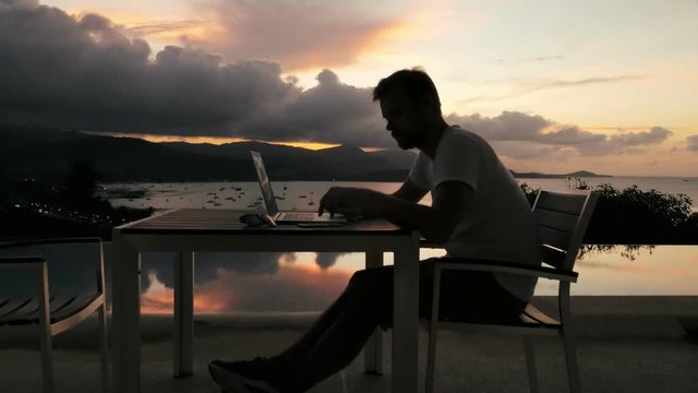 Imagens de Freelancer – Explore Fotografias do Stock, Vetores e Vídeos ...