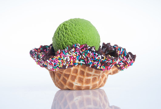 Iskrem Bilder – Durchsuchen 813 Archivfotos, Vektorgrafiken und Videos ...