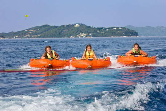 Water Tubing Images – Browse 2,125,722 Stock Photos, Vectors, and Video ...