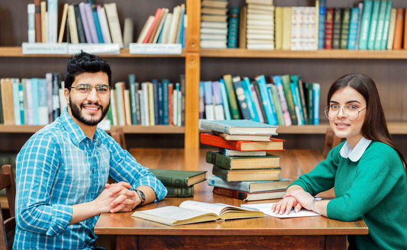 Pairwork Imagens – Procure 20 fotos, vetores e vídeos | Adobe Stock