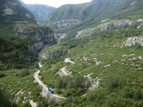 รูปภาพSerpentyna – เลือกดูภาพถ่ายสต็อก เวกเตอร์ และวิดีโอ176 | Adobe Stock