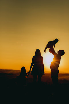 Family Shadow Sunset Images – Browse 10,310 Stock Photos, Vectors, and ...