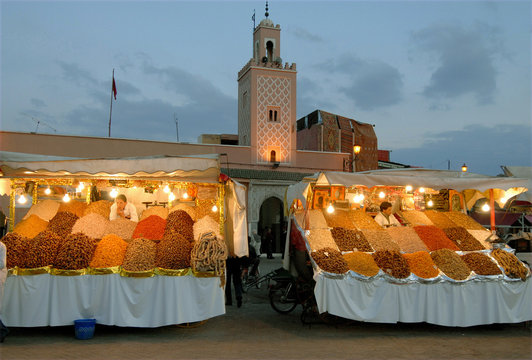 "Jemaa El Fna" Images – Browse 1,988 Stock Photos, Vectors, and Video ...