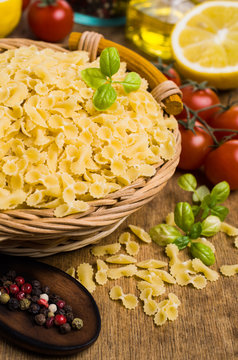 Tripolini Bilder – Durchsuchen 122 Archivfotos, Vektorgrafiken und ...