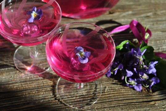 รูปภาพLikier – เลือกดูภาพถ่ายสต็อก เวกเตอร์ และวิดีโอ259 | Adobe Stock