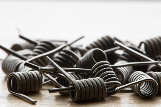 Microcoil Bilder – Durchsuchen 849 Archivfotos, Vektorgrafiken und ...