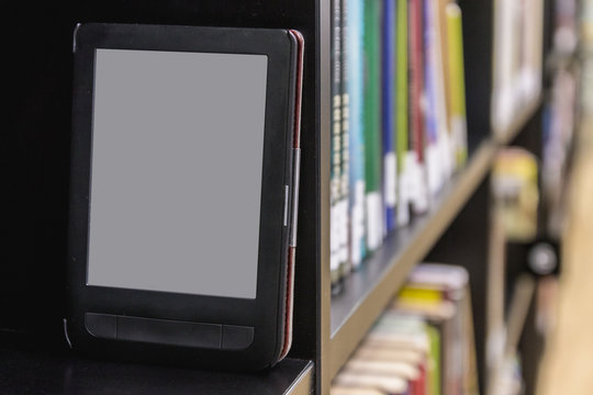 รูปภาพE-Reader – เลือกดูภาพถ่ายสต็อก เวกเตอร์ และวิดีโอ31,543 | Adobe Stock