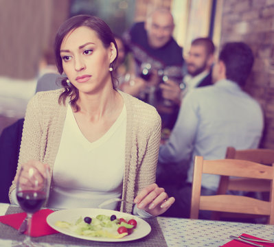 รูปภาพ27S – เลือกดูภาพถ่ายสต็อก เวกเตอร์ และวิดีโอ1,560 | Adobe Stock