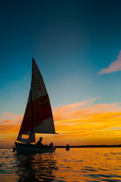 รูปภาพBote – เลือกดูภาพถ่ายสต็อก เวกเตอร์ และวิดีโอ12,391 | Adobe Stock