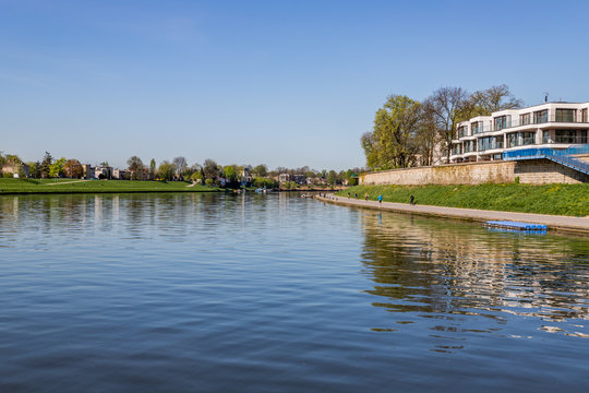 รูปภาพVistule – เลือกดูภาพถ่ายสต็อก เวกเตอร์ และวิดีโอ451 | Adobe Stock