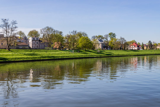 รูปภาพVistule – เลือกดูภาพถ่ายสต็อก เวกเตอร์ และวิดีโอ451 | Adobe Stock