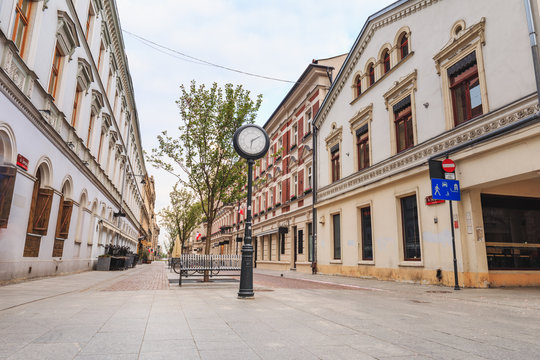 Woonerf Images – Browse 12 Stock Photos, Vectors, and Video | Adobe Stock